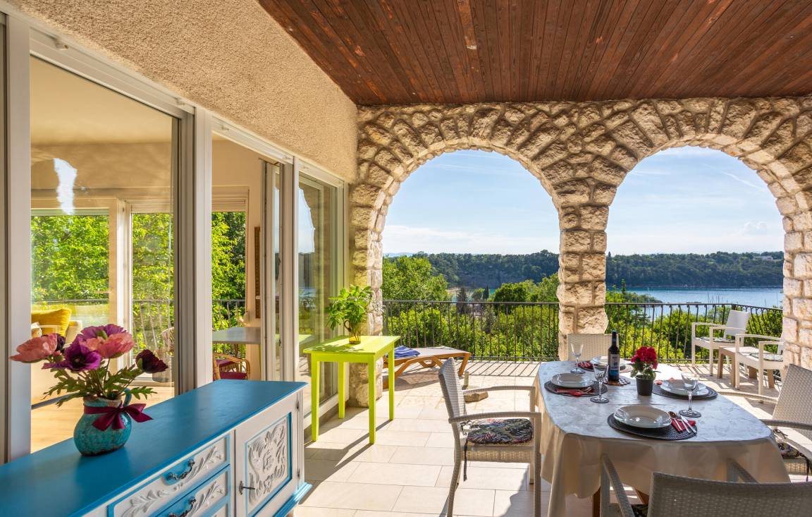 55 M² Ferienhaus ∙ 1 Schlafzimmer ∙ 4 Gäste - Njivice