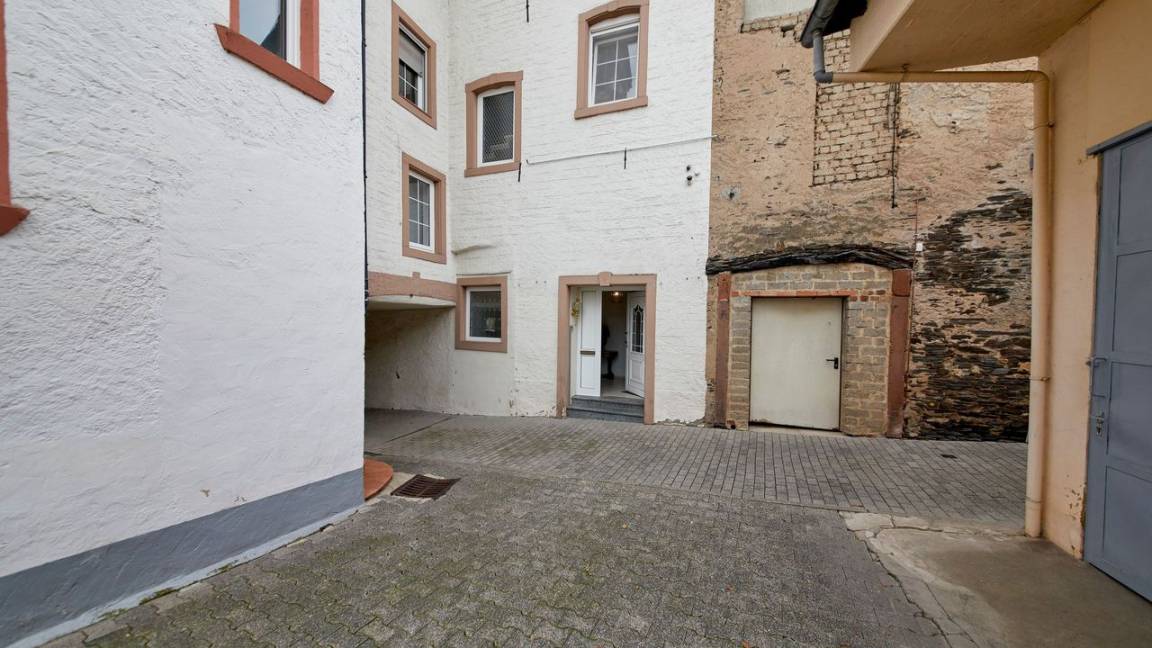 150 M² House ∙ 4 Bedrooms ∙ 6 Guests - Bernkastel-Kues