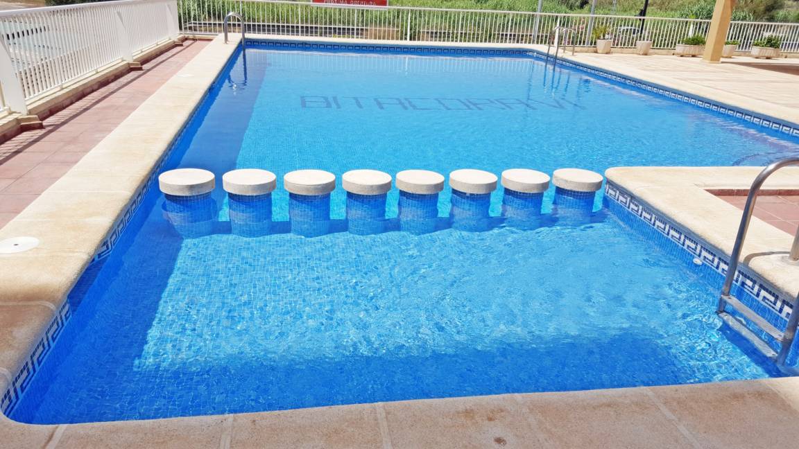 70 M² Apartamento ∙ 2 Habitaciones ∙ 5 Huéspedes - Oliva