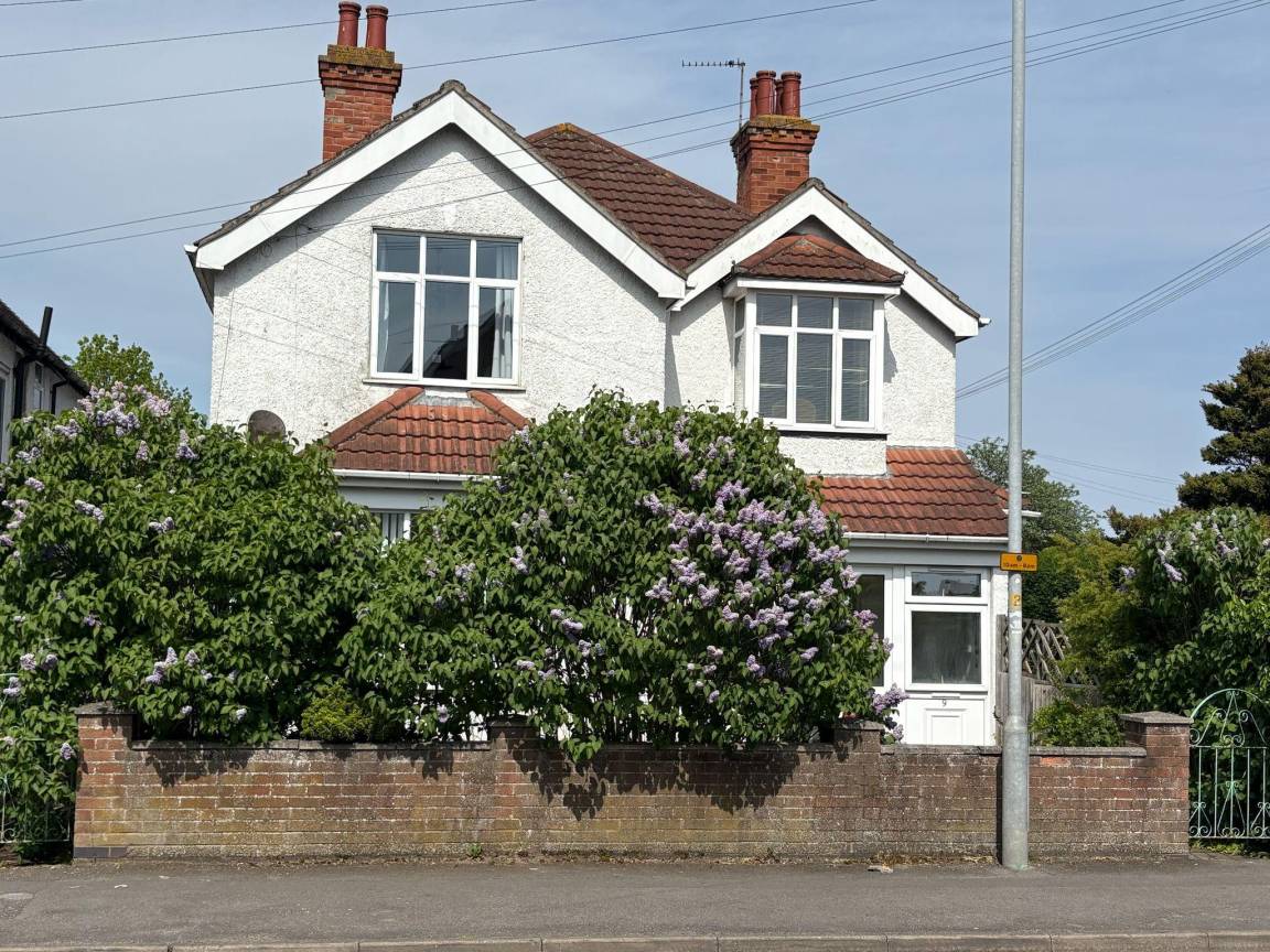 150 M² House ∙ 5 Bedrooms ∙ 10 Guests - Skegness