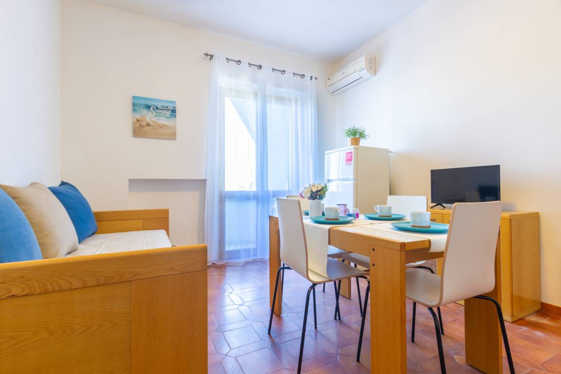 48 M² Ferienwohnung ∙ 1 Schlafzimmer ∙ 4 Gäste - Giulianova