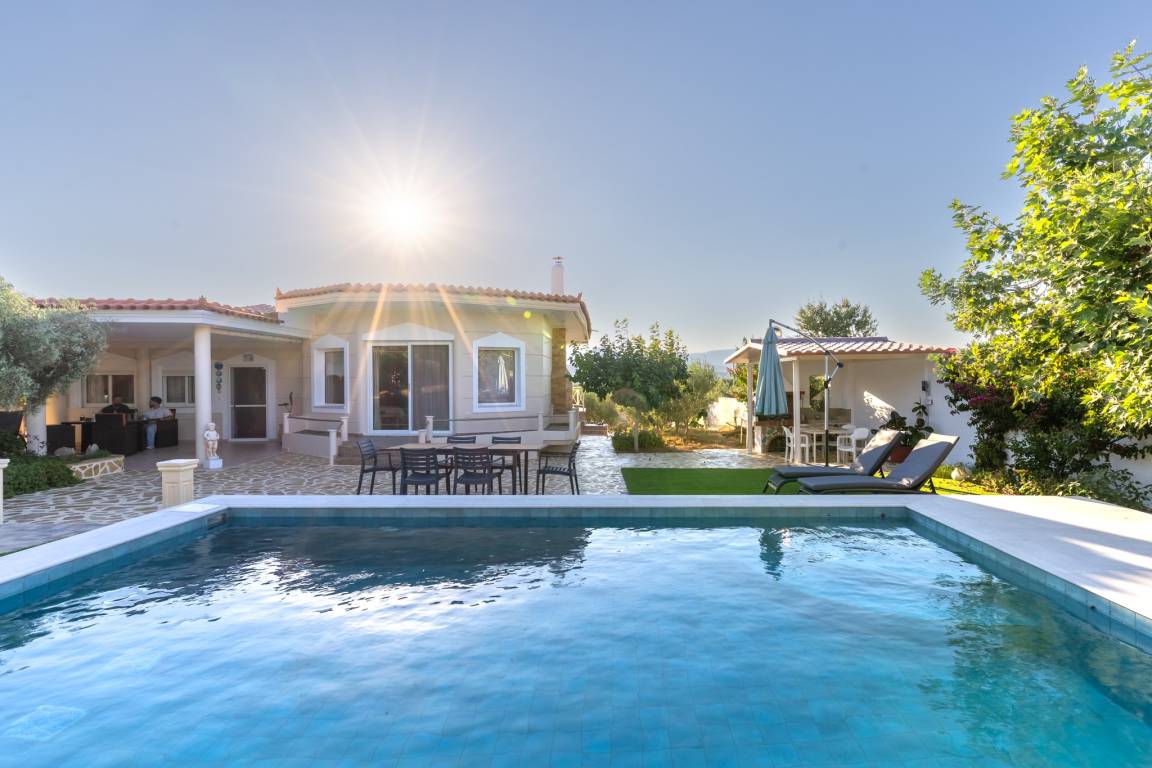 160 M² Maison De Vacances ∙ 3 Chambres ∙ 6 Personnes - Каливия-Торику