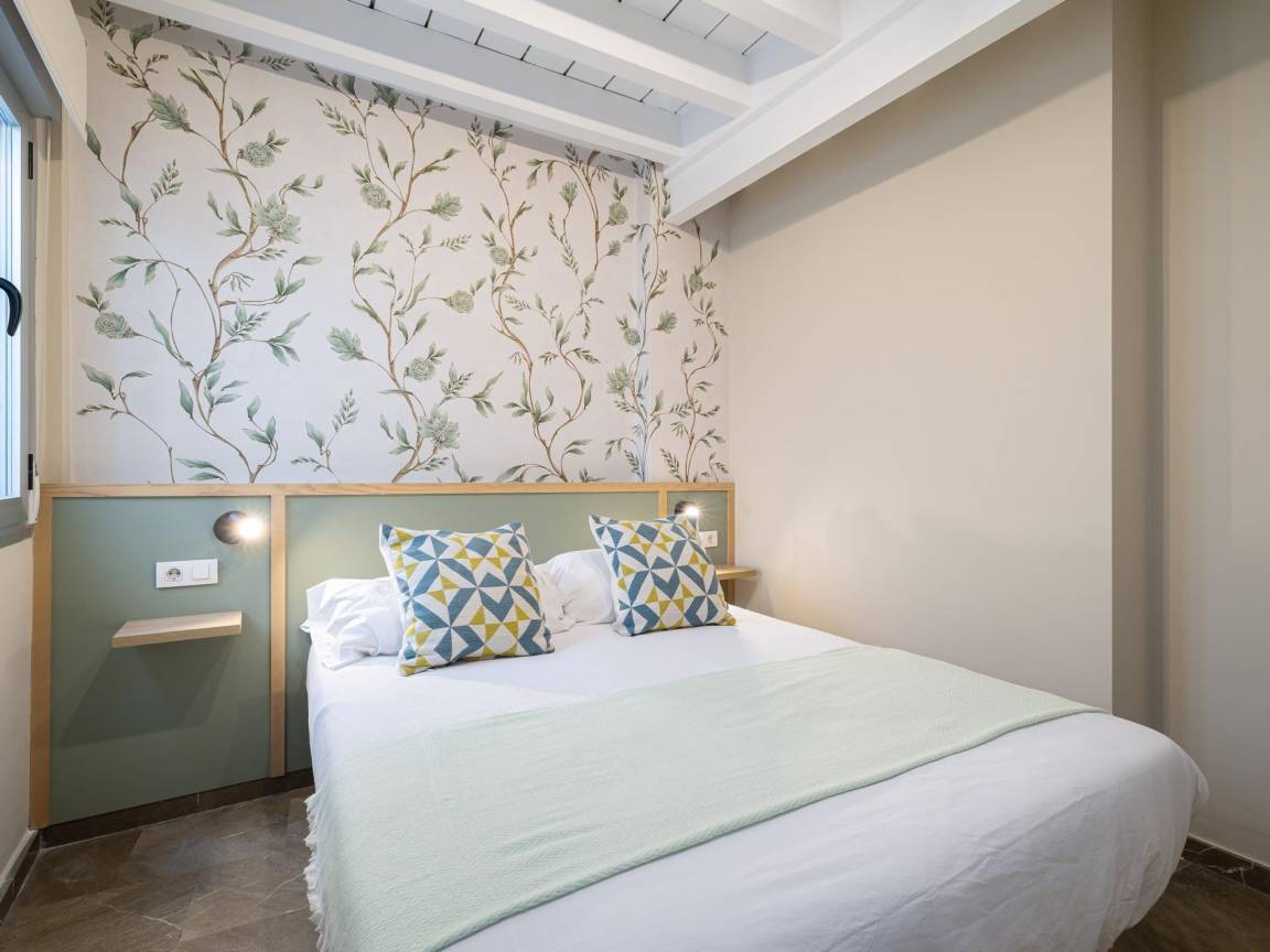 30 M² Ferienwohnung ∙ 1 Schlafzimmer ∙ 4 Gäste - Granada