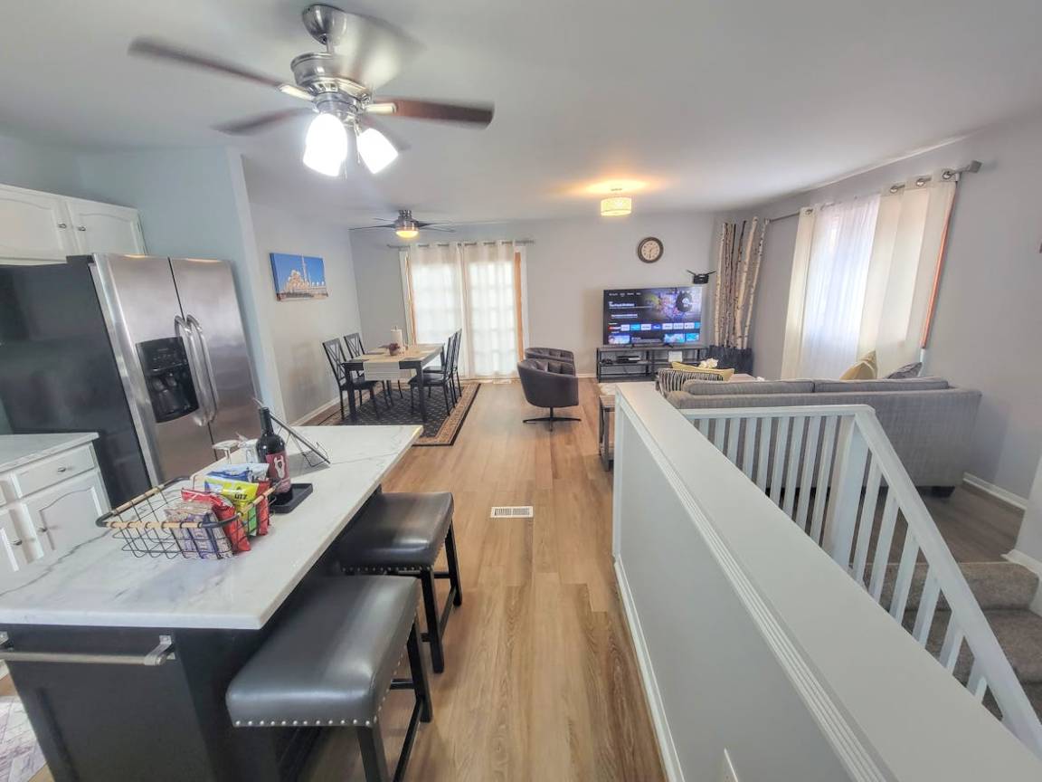 House ∙ 5 Bedrooms ∙ 11 Guests - Pasadena, MD