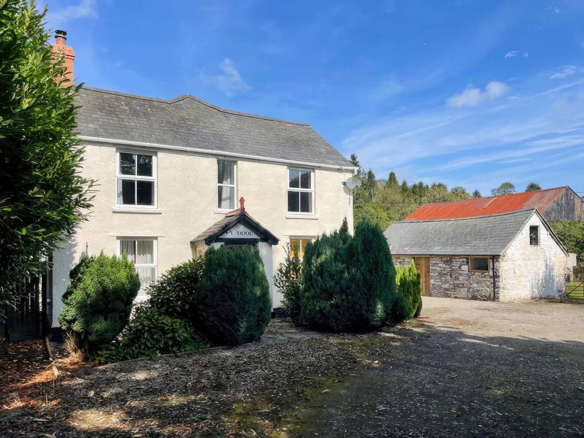 Cottage ∙ 3 Bedrooms ∙ 8 Guests - North Wales