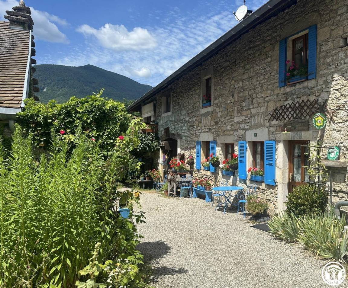 50 M² Gîte ∙ 1 Chambre ∙ 3 Personnes - Belley
