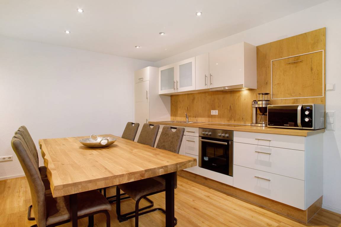 90 M² Apartamento ∙ 2 Habitaciones ∙ 8 Huéspedes - Meersburg