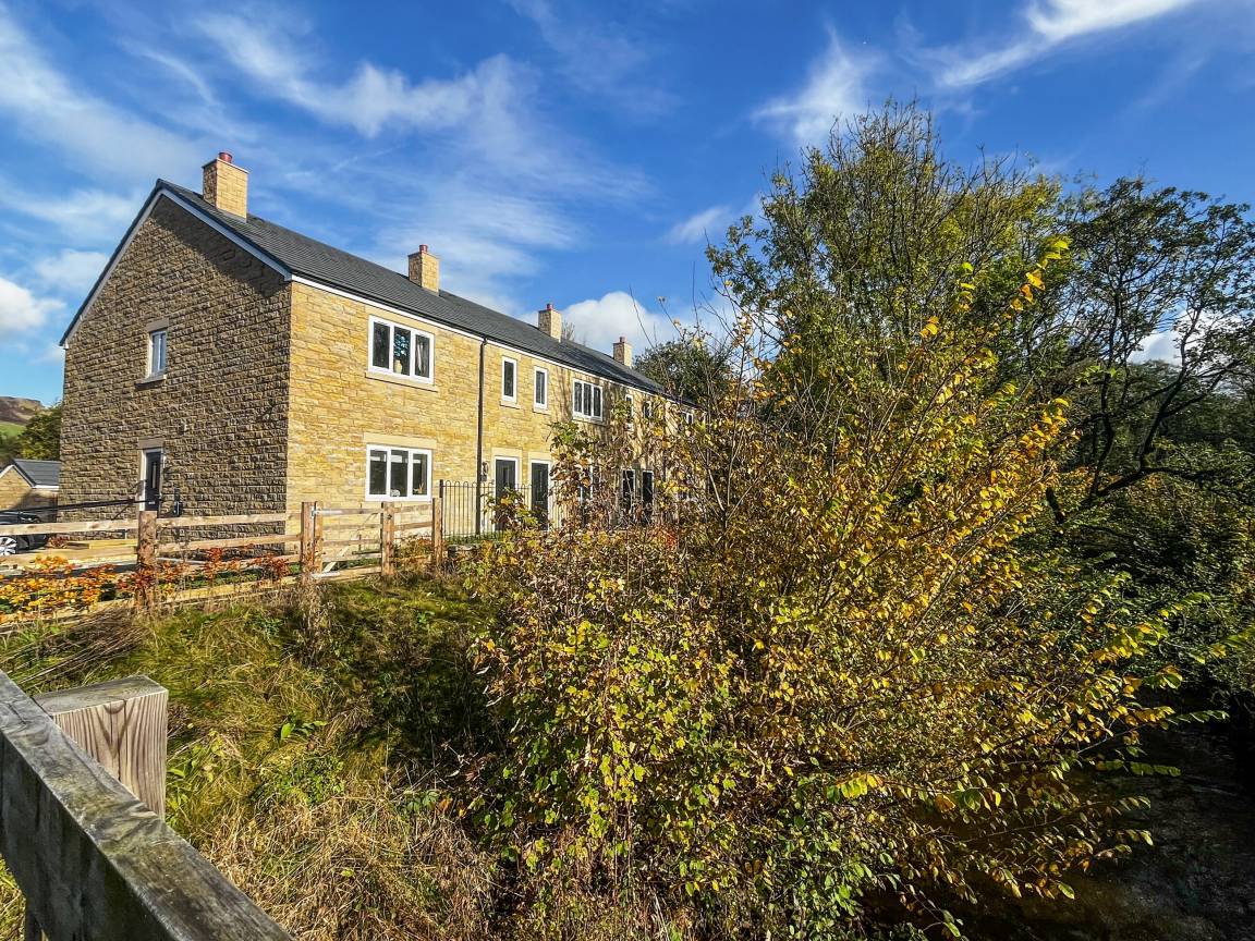 Apartment ∙ 2 Bedrooms ∙ 5 Guests - Edale