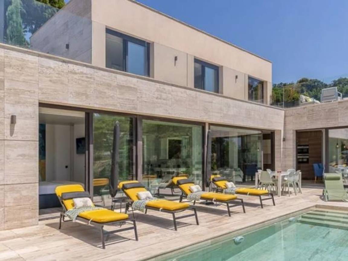 300 M² Villa ∙ 3 Schlafzimmer ∙ 6 Gäste - Tossa de Mar