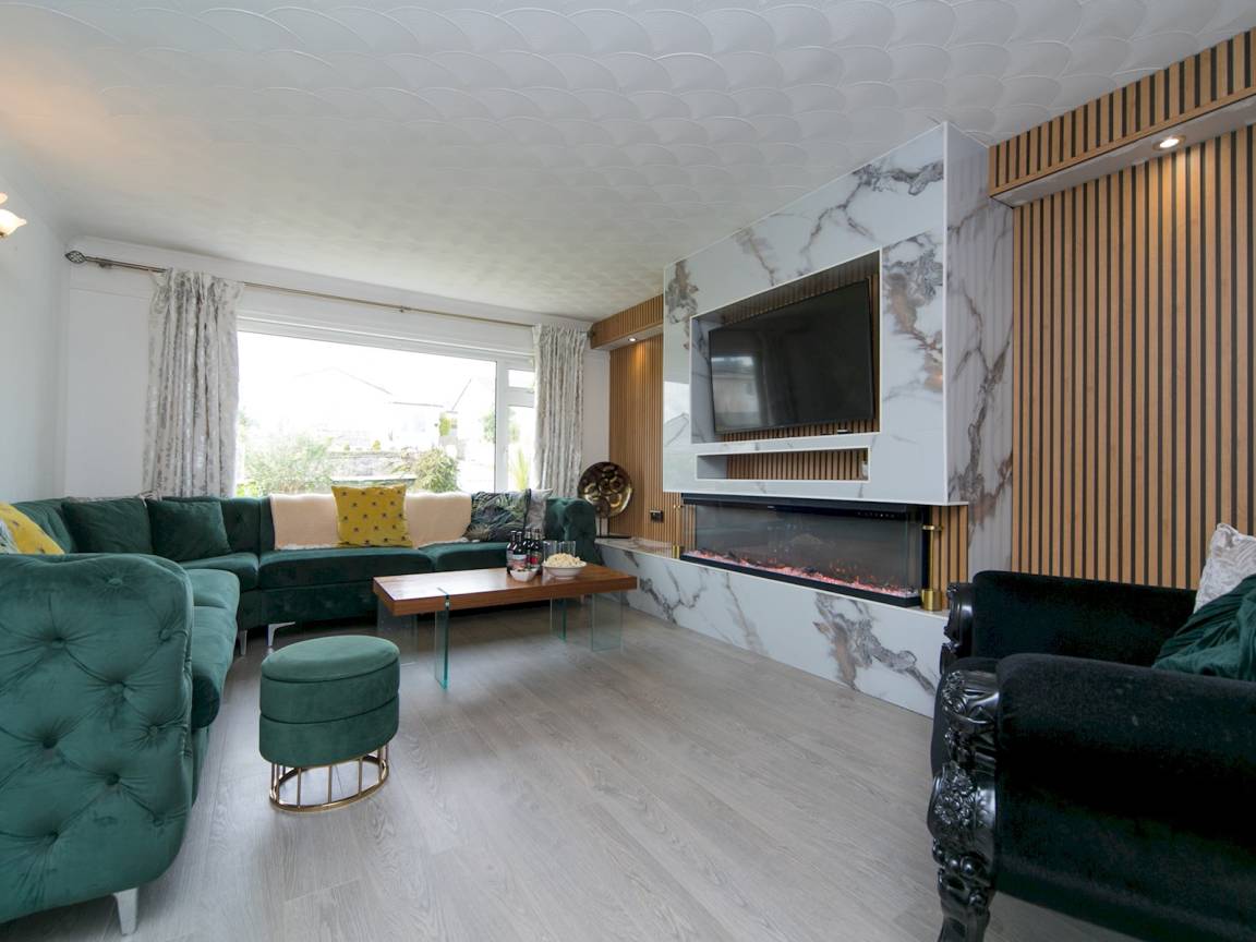 111 M² Talo ∙ 3 Makuuhuonetta ∙ 6 Vierasta - Benllech