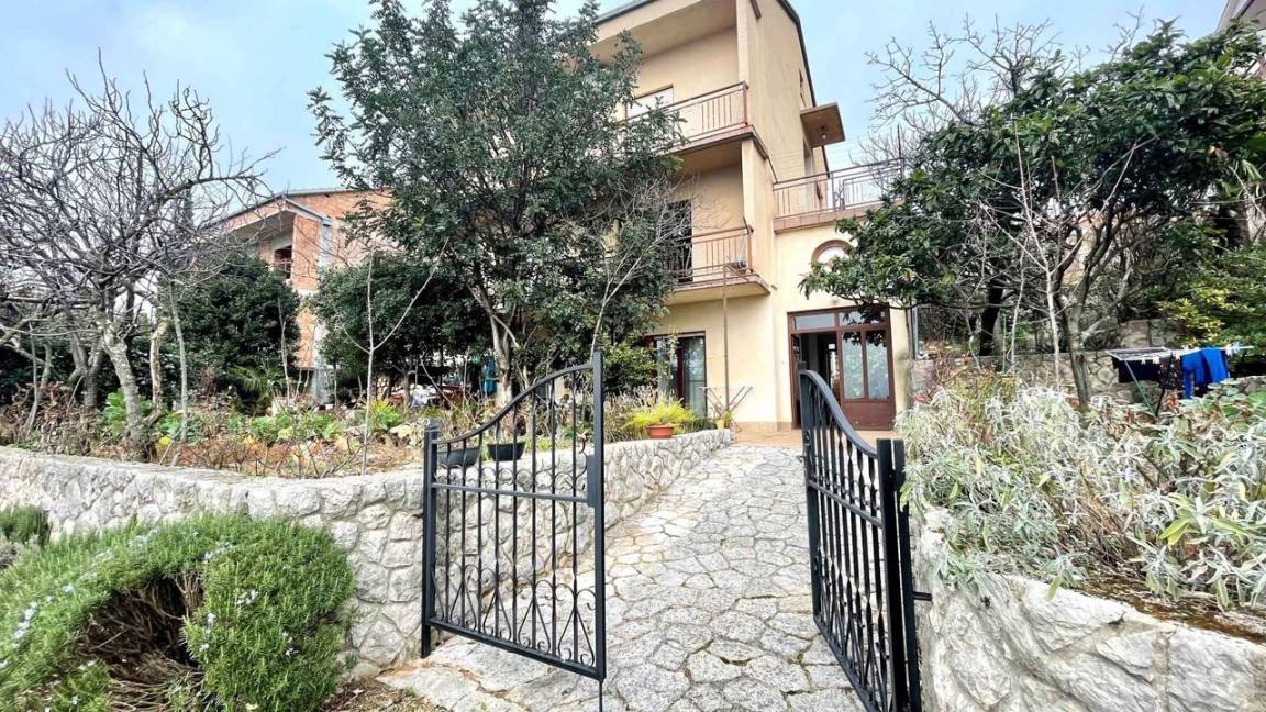 35 M² Apartment ∙ 2 Bedrooms ∙ 4 Guests - Crikvenica