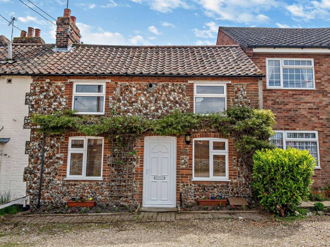 Cottage ∙ 2 Bedrooms ∙ 3 Guests - Fakenham