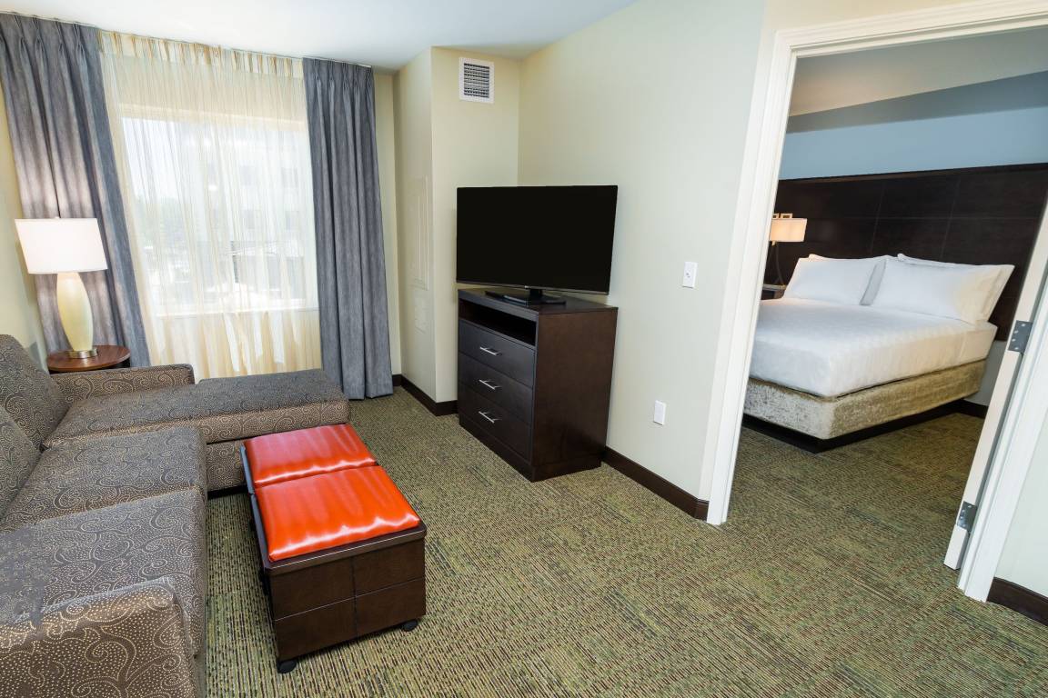 Condo ∙ 2 Bedrooms ∙ 5 Guests - Fremont, CA