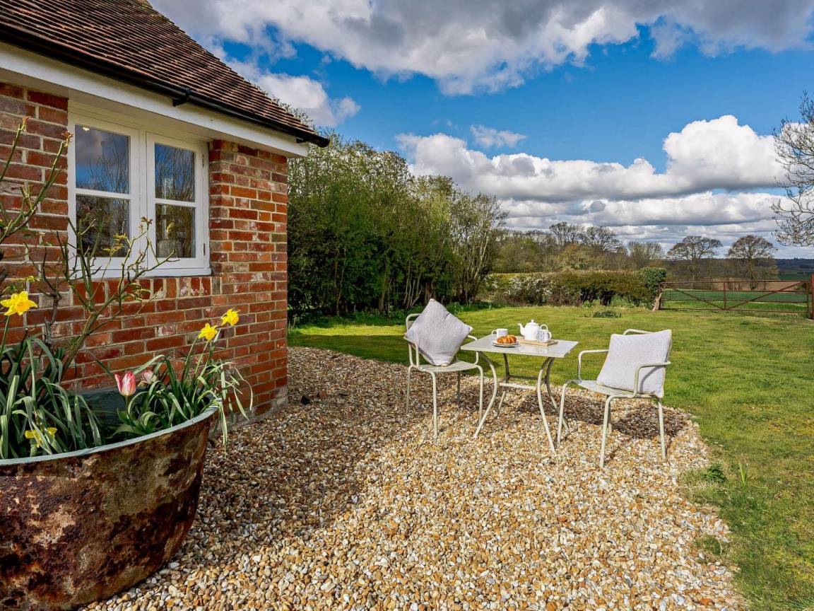 Cottage ∙ 1 Bedroom ∙ 2 Guests - Tenterden