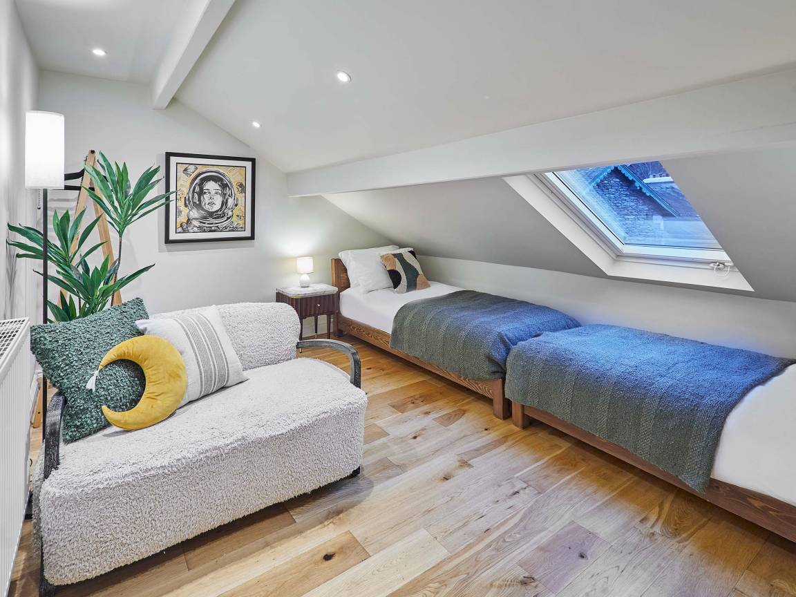 Cottage ∙ 4 Bedrooms ∙ 8 Guests - Windermere