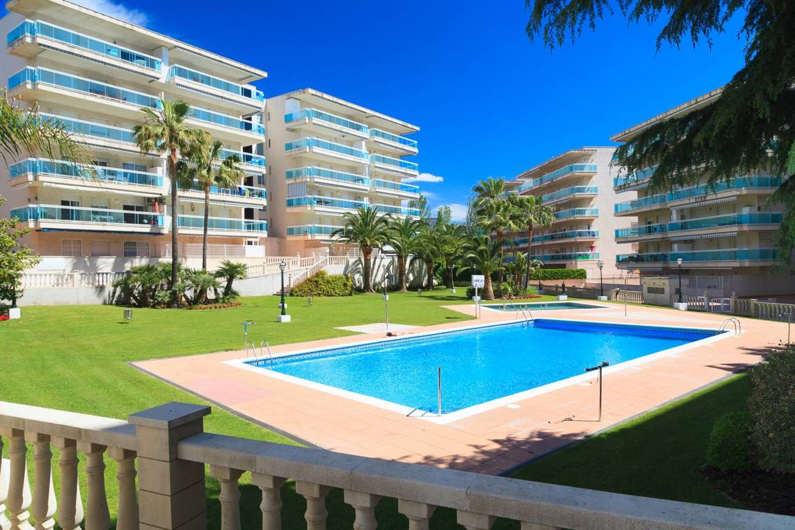 68 M² Apartment ∙ 2 Bedrooms ∙ 6 Guests - Tarragona