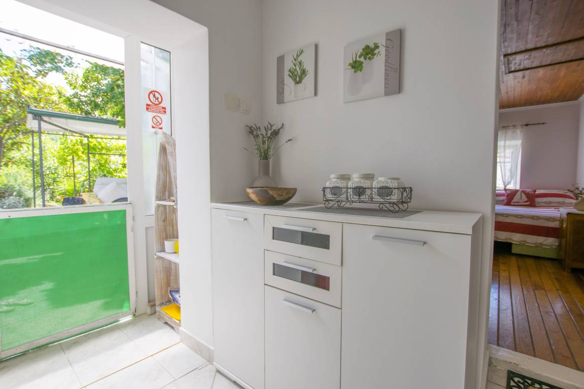 75 M² Ferienhaus ∙ 2 Schlafzimmer ∙ 6 Gäste - Karlobag