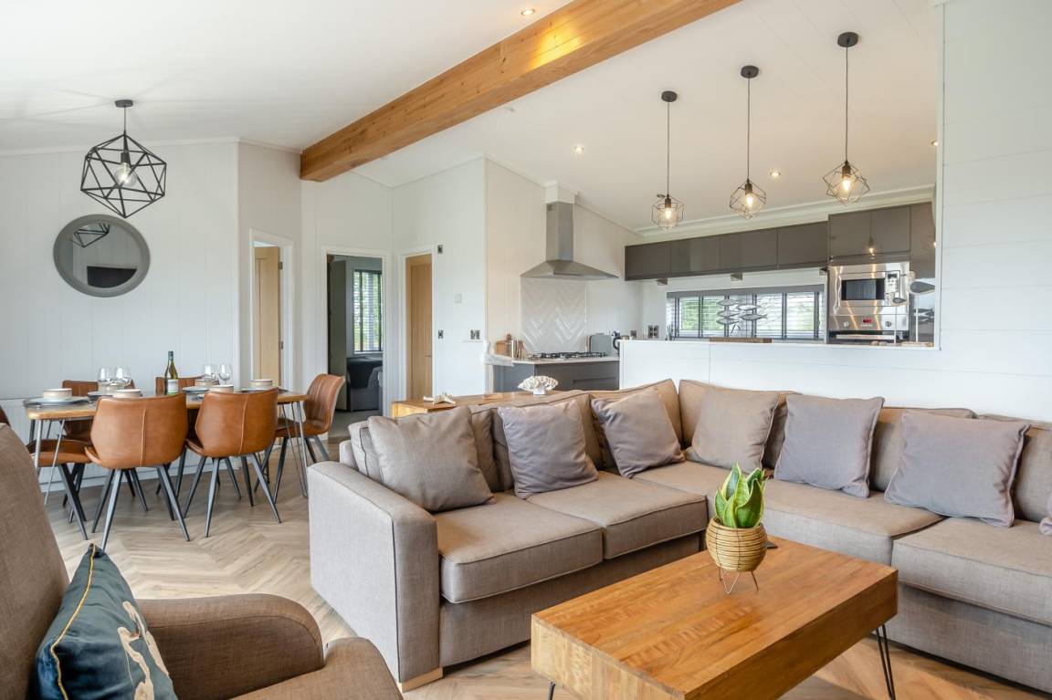 Albergue ∙ 3 Habitaciones ∙ 6 Huéspedes - Norfolk