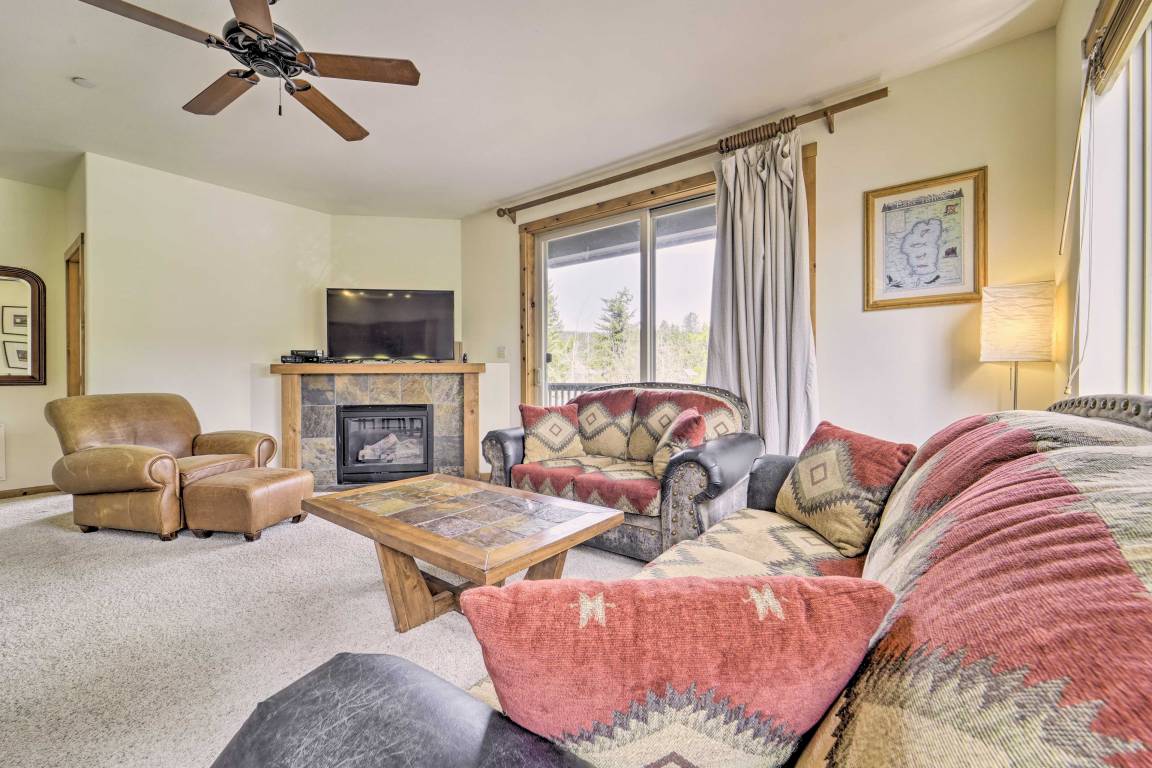 125 M² Apartment ∙ 3 Bedrooms ∙ 6 Guests - Truckee, CA
