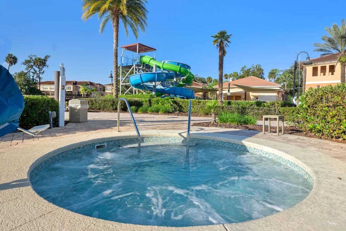 172 M² Apartment ∙ 4 Bedrooms ∙ 8 Guests - Celebration, FL