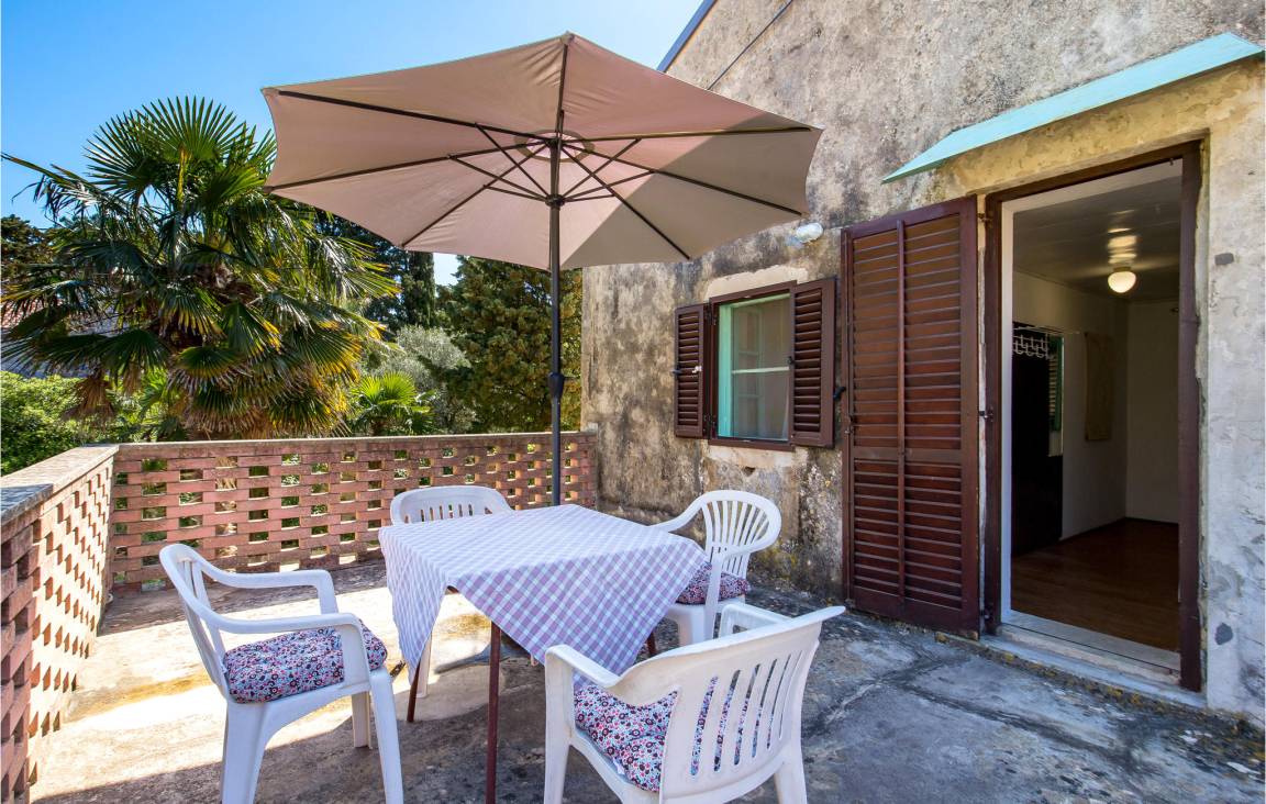 94 M² Maisonette-wohnung ∙ 3 Schlafzimmer ∙ 5 Gäste - Nerezine