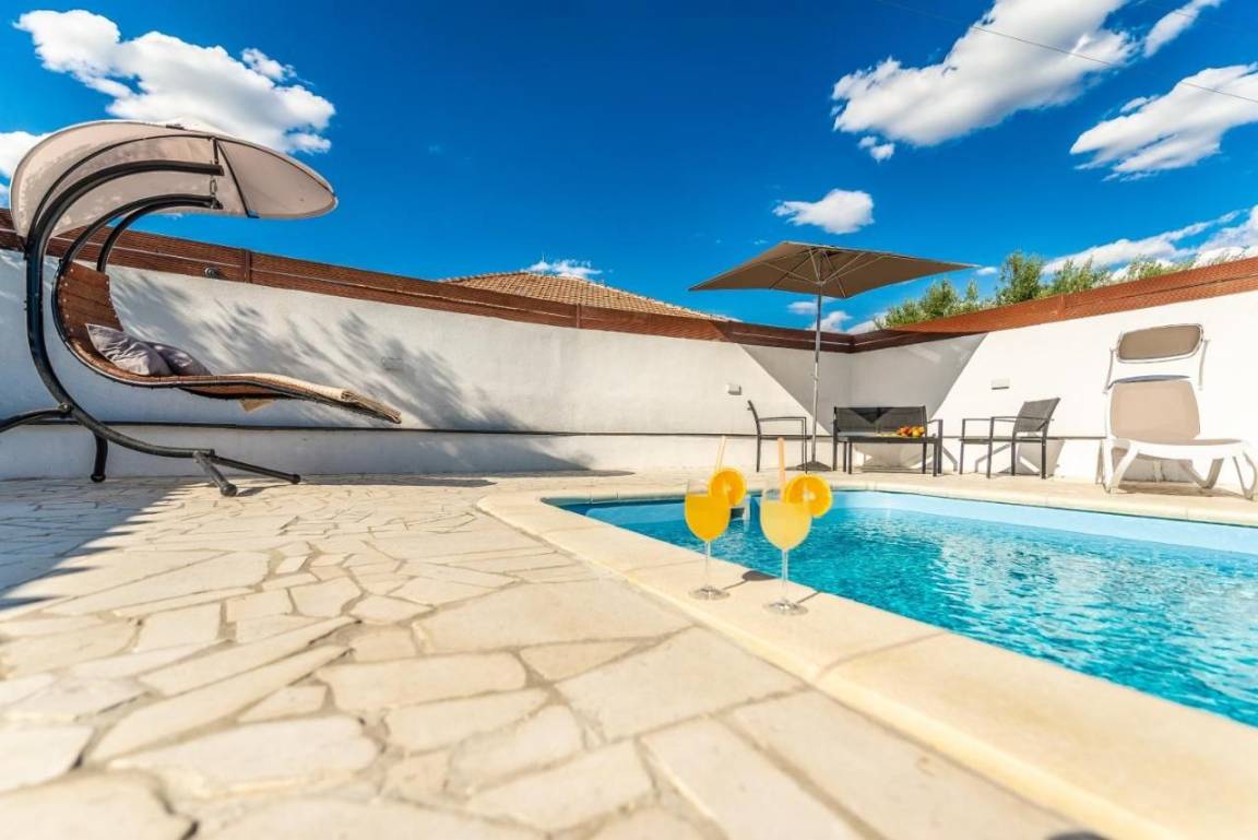 55 M² Apartment ∙ 2 Bedrooms ∙ 4 Guests - Pirovac