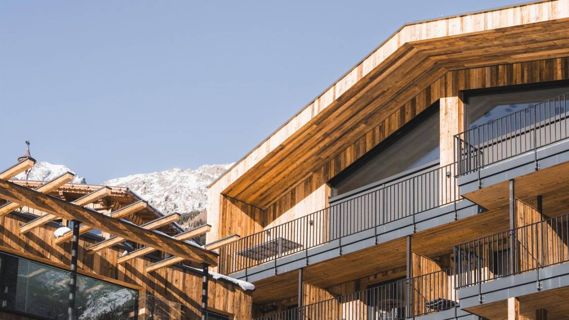 52 M² Hotel ∙ 2 Bedrooms ∙ 6 Guests - Soelden