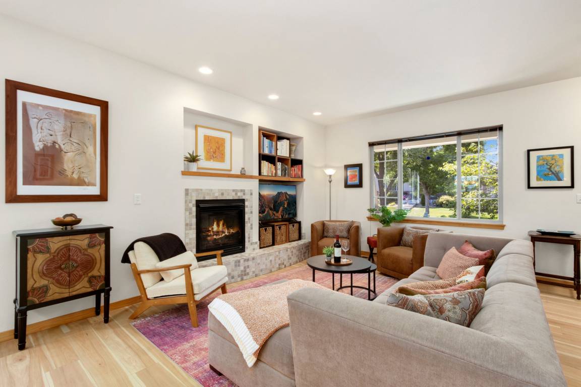240 M² House ∙ 3 Bedrooms ∙ 8 Guests - Fort Collins, CO