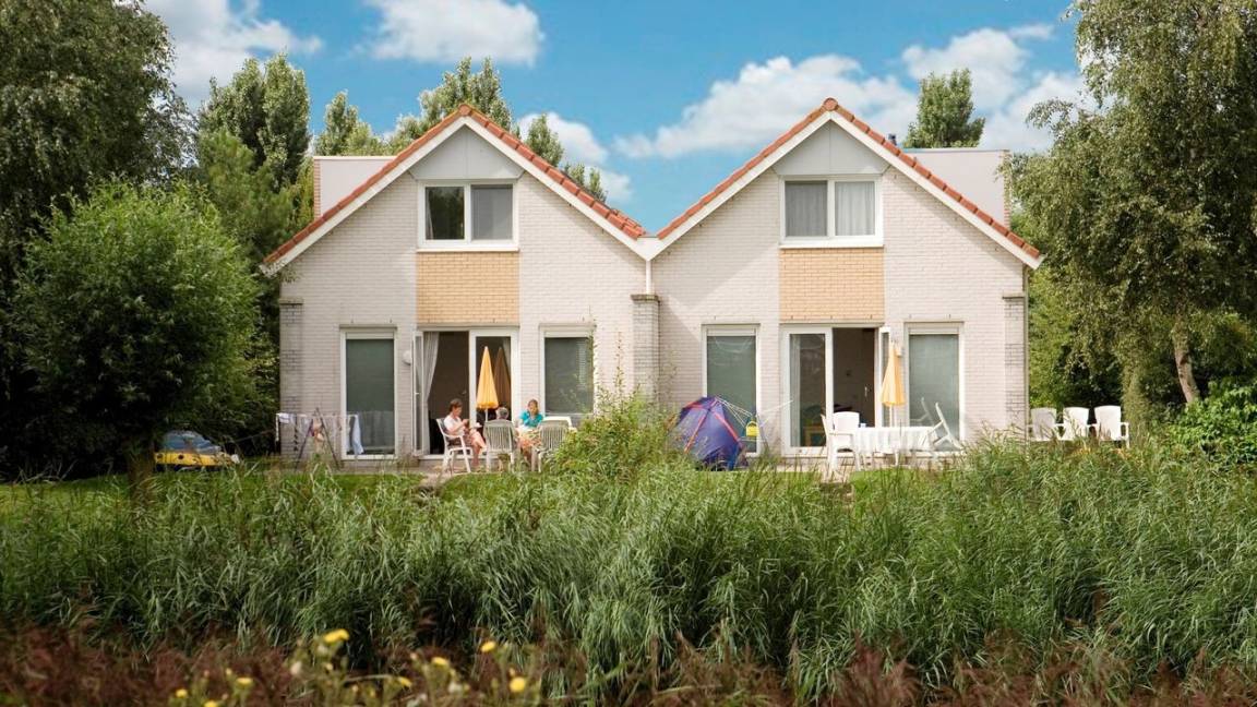 110 M² House ∙ 3 Bedrooms ∙ 5 Guests - Makkum