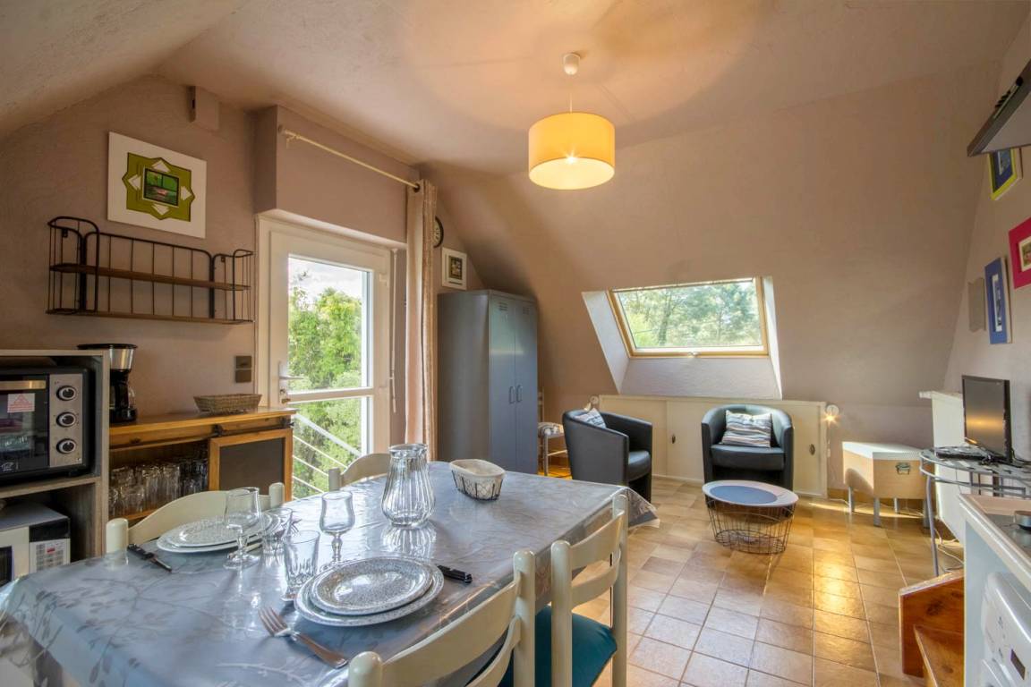 30 M² Gîte ∙ 1 Chambre ∙ 2 Personnes - Étel