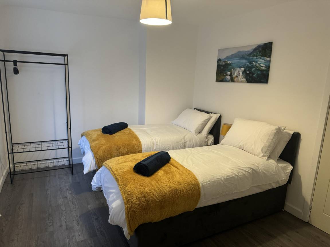 120 M² Casa Vacanza ∙ 3 Camere Da Letto ∙ 5 Ospiti - Wolverhampton