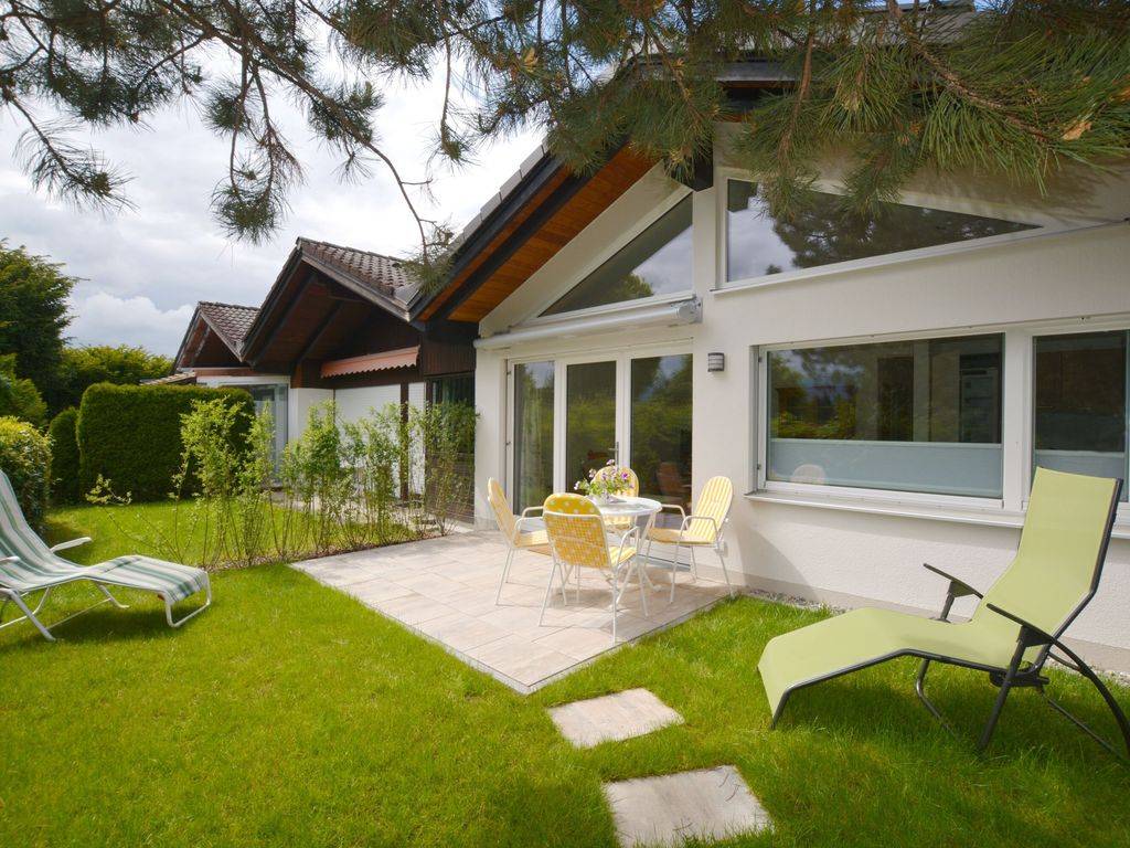 54 M² Ferienhaus ∙ 2 Schlafzimmer ∙ 4 Gäste - Bad Endorf