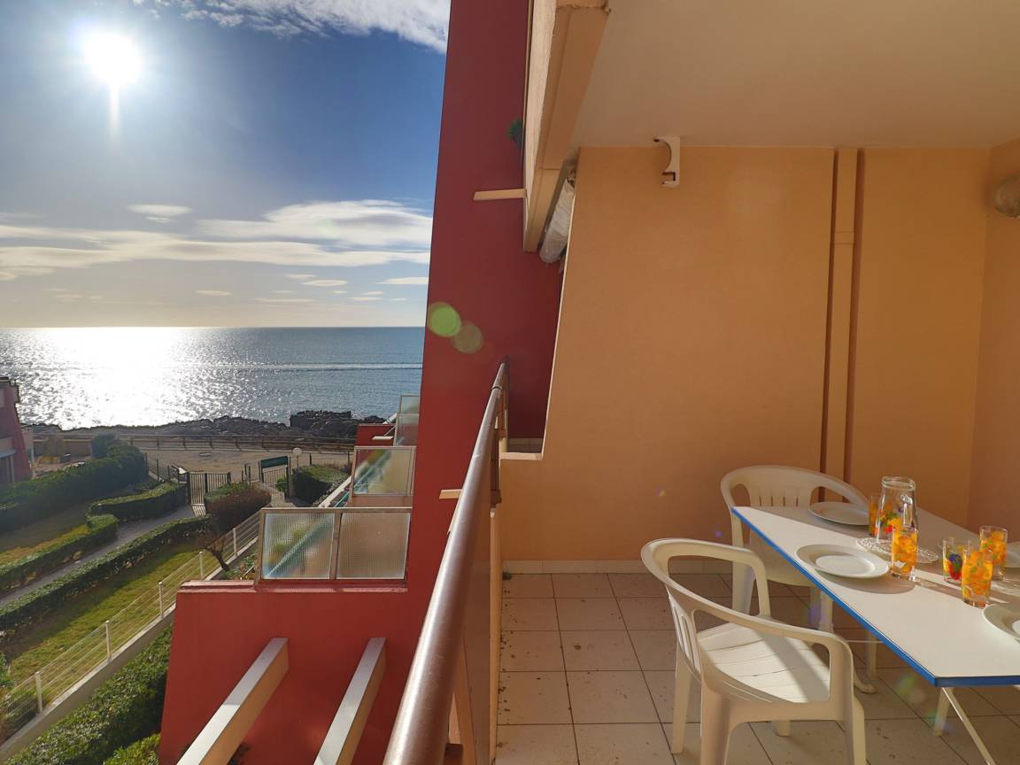 27 M² Appartement ∙ 1 Chambre ∙ 4 Personnes - Sète