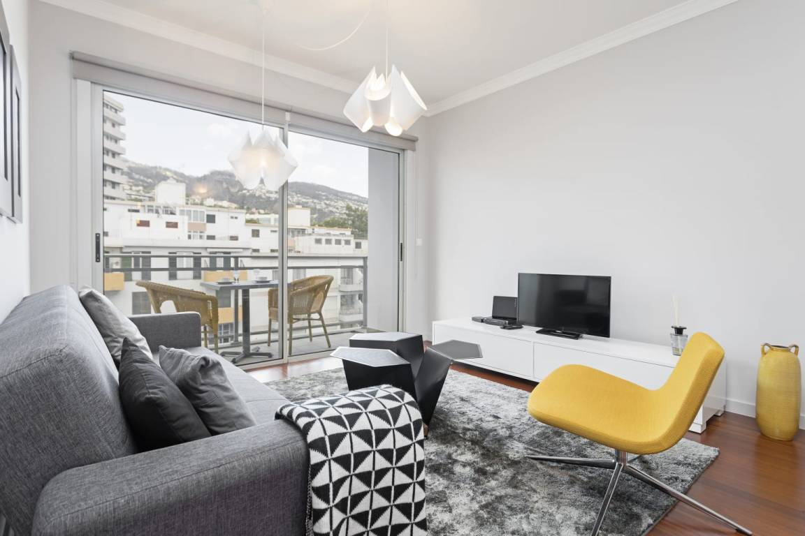 80 M² Apartment ∙ 1 Bedroom ∙ 4 Guests - Monte