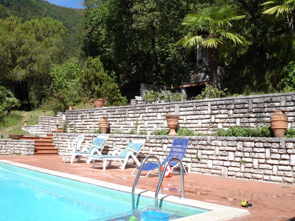 110 M² Ferienhaus ∙ 4 Schlafzimmer ∙ 8 Gäste - Gargnano