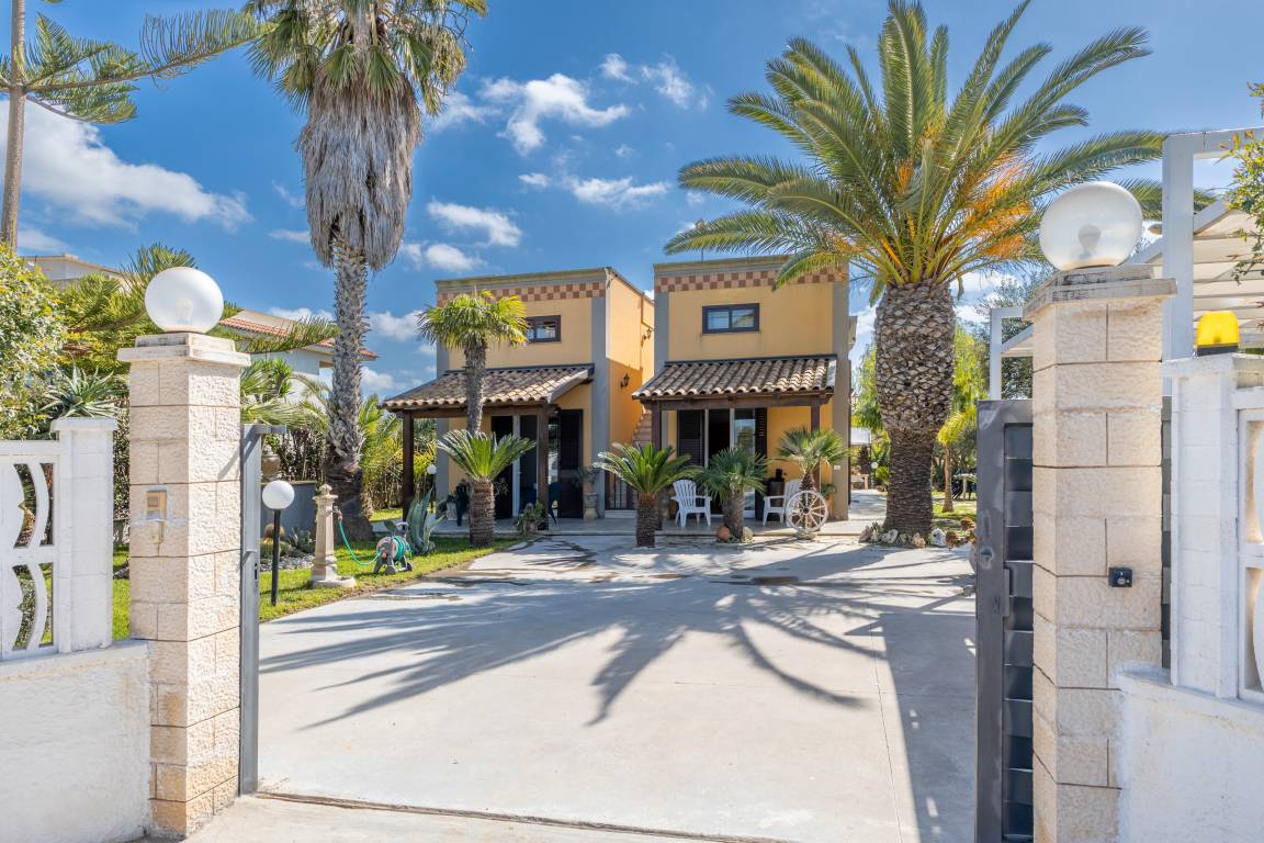 150 M² Villa ∙ 4 Slaapkamers ∙ 9 Gasten - Ispica
