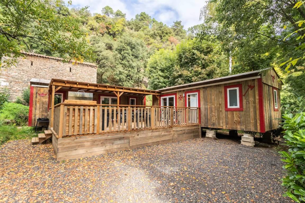 67 M² Mobil-home ∙ 5 Chambres ∙ 14 Personnes - Parc national des Cévennes