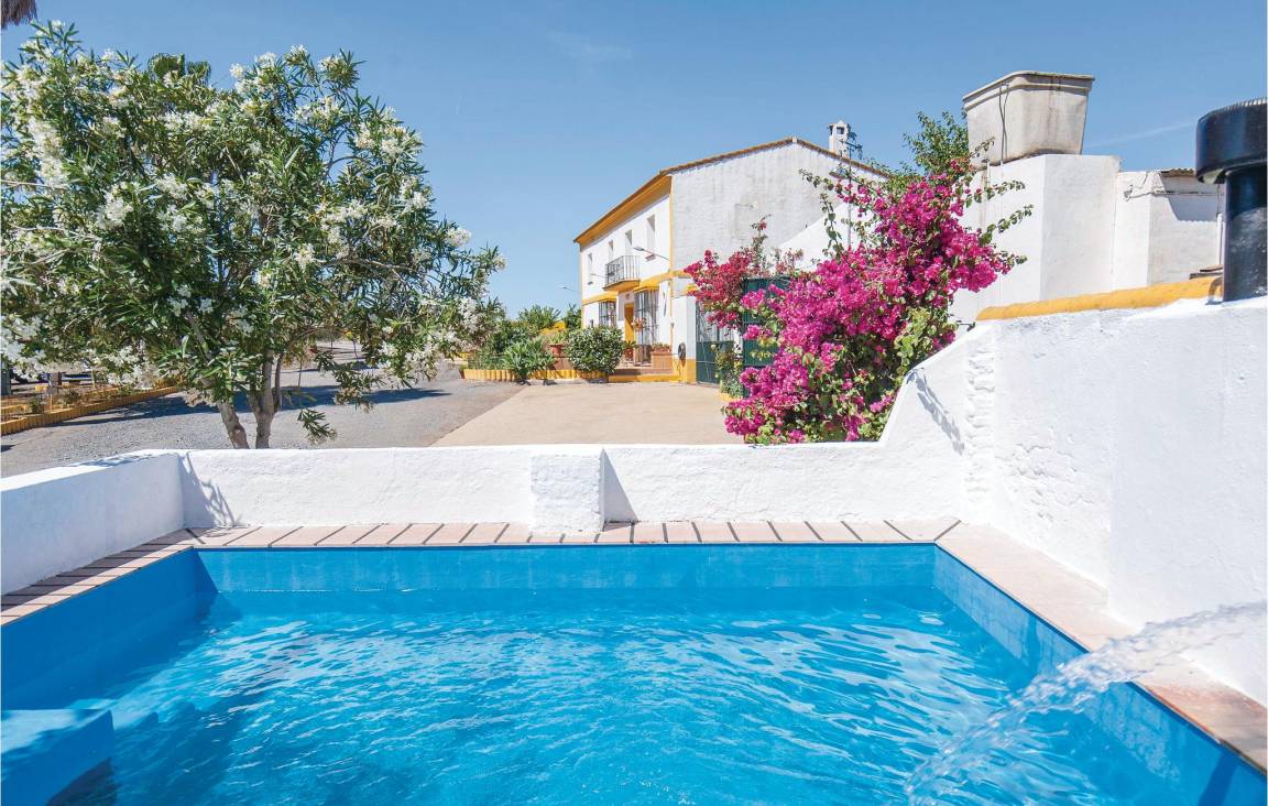 192 M² House ∙ 6 Bedrooms ∙ 12 Guests - Huelva