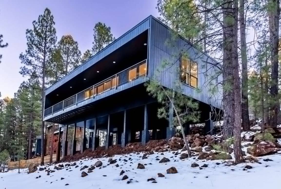 House ∙ 3 Bedrooms ∙ 8 Guests - Flagstaff, AZ