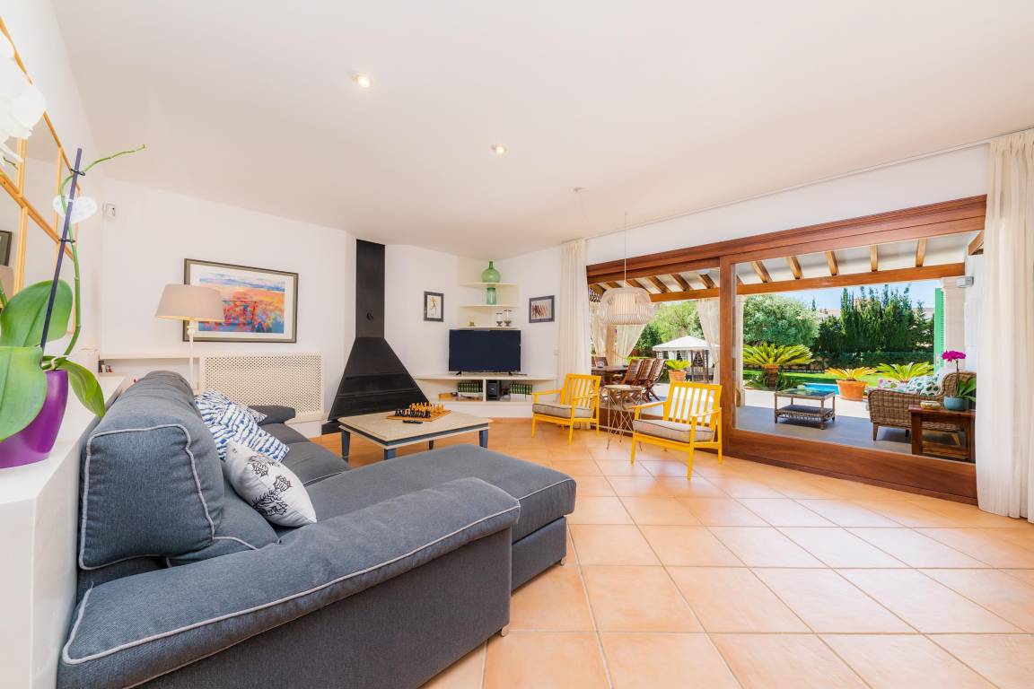 300 M² Villa ∙ 4 Bedrooms ∙ 8 Guests - Portocolom