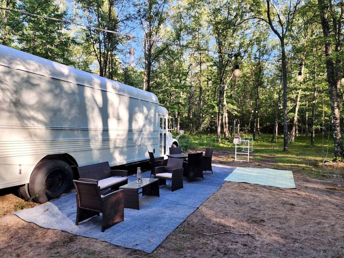 Caravan ∙ 1 Bedroom ∙ 4 Guests - Michigan
