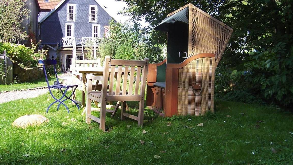 90 M² Ferienwohnung ∙ 3 Schlafzimmer ∙ 4 Gäste - Bad Tabarz