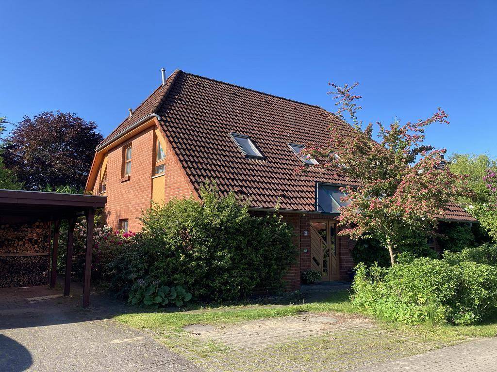 72 M² Ferienwohnung ∙ 1 Schlafzimmer ∙ 4 Gäste - Salzhausen
