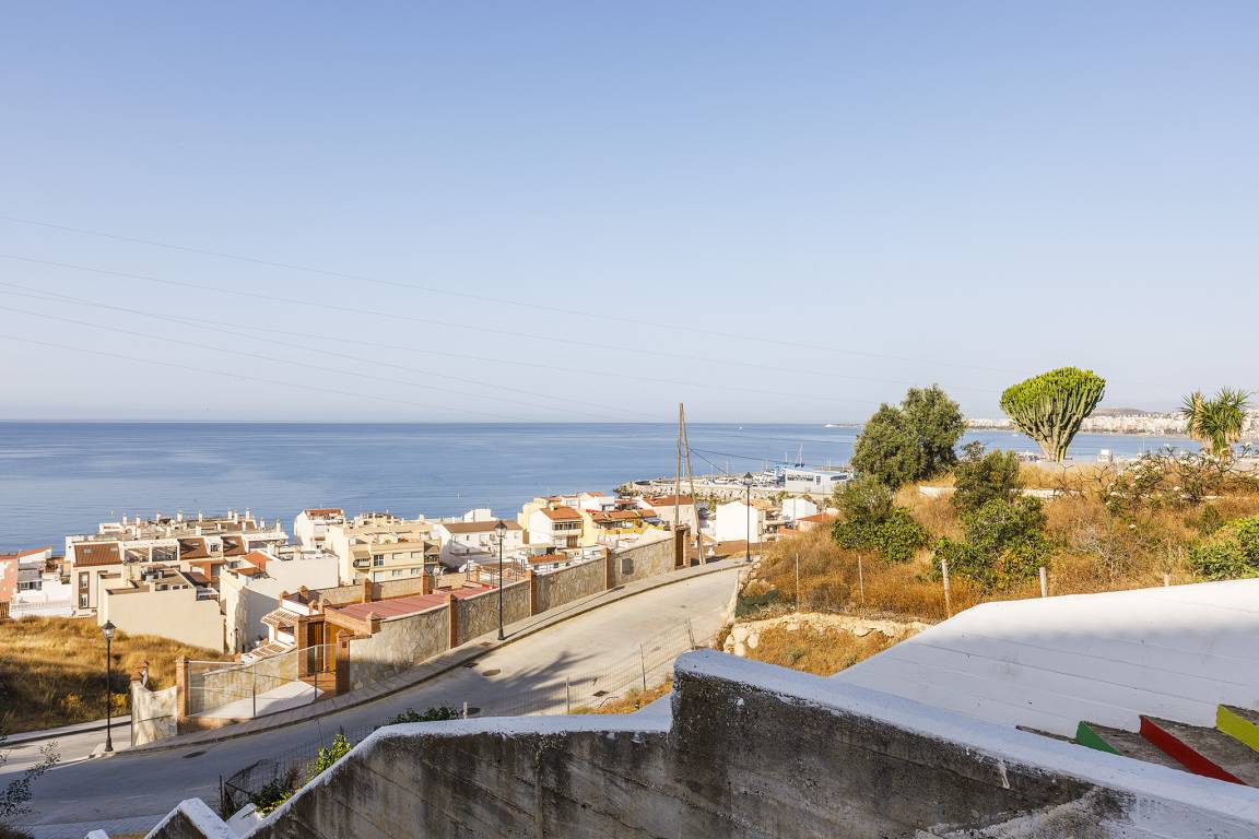 140 M² Huis ∙ 3 Slaapkamers ∙ 4 Gasten - Vélez-Málaga