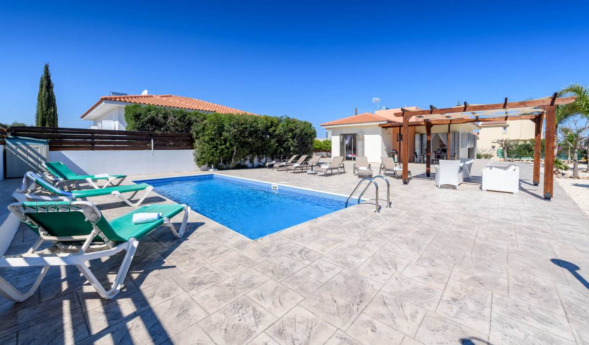 140 M² Villa ∙ 3 Bedrooms ∙ 6 Guests - Fig Tree
