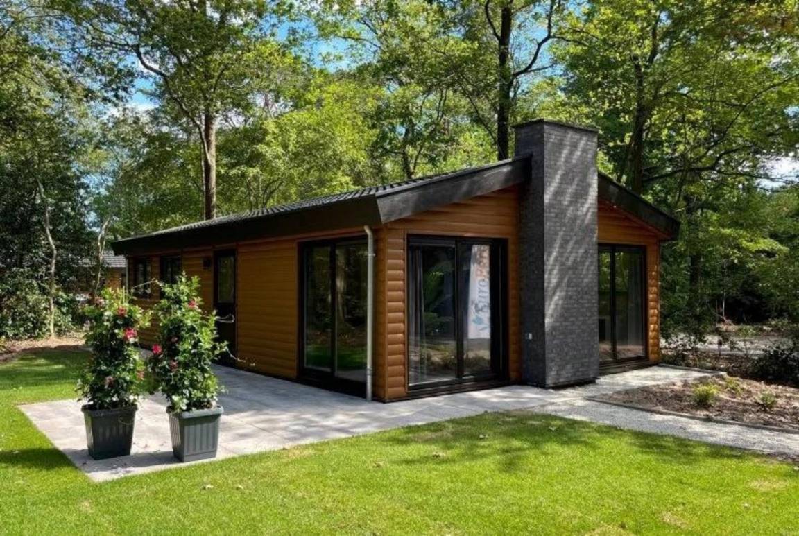 100 M² Chalet ∙ 3 Bedrooms ∙ 6 Guests - Drenthe