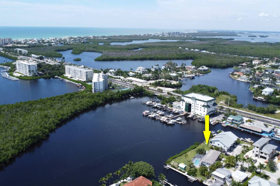 56 M² Ferienhaus ∙ 1 Schlafzimmer ∙ 4 Gäste - Bonita Springs, FL