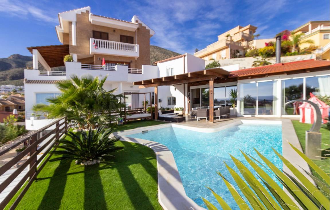 470 M² Ferienhaus ∙ 3 Schlafzimmer ∙ 10 Gäste - Mazarrón