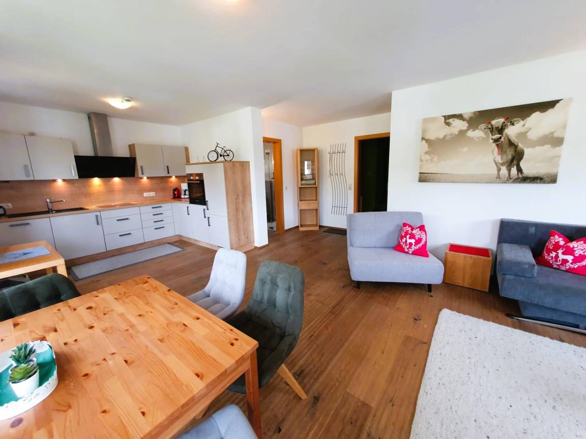 60 M² Ferienwohnung ∙ 1 Schlafzimmer ∙ 4 Gäste - Ellmau