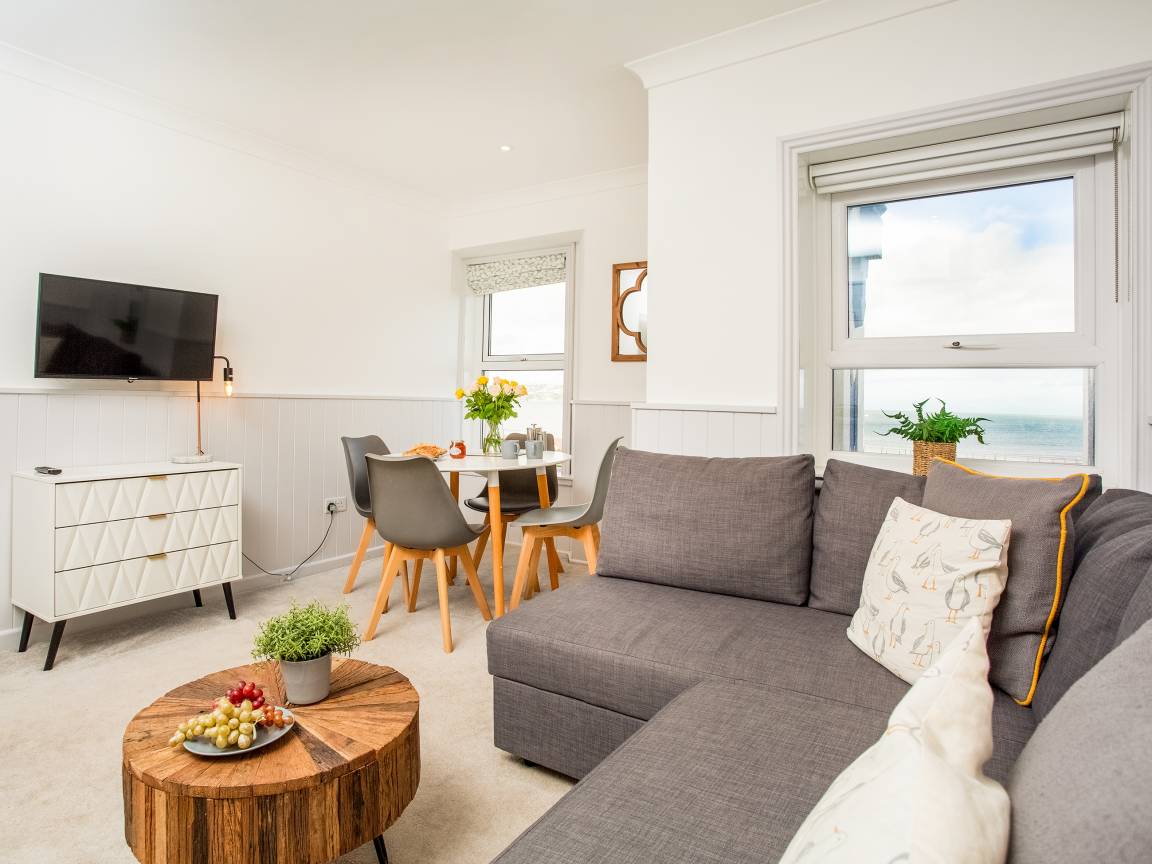 Cottage ∙ 1 Bedroom ∙ 4 Guests - Torquay